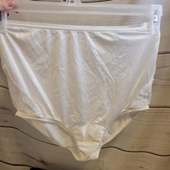 Vanity Fair | Intimates & Sleepwear | Vintage Vanity Fair Panties Size ...